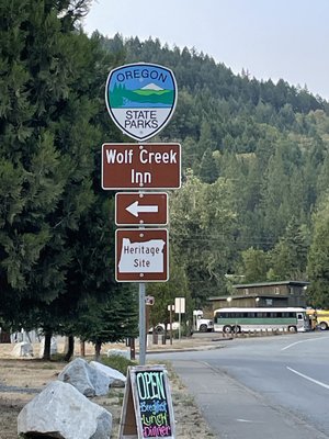 WOLF CREEK INN AND TAVERN - Updated July 2025 - 215 Photos & 123 ...