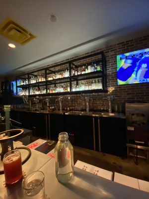 PIE TAP PIZZA WORKSHOP + BAR - 204 Photos & 149 Reviews - 5100 Beltline ...