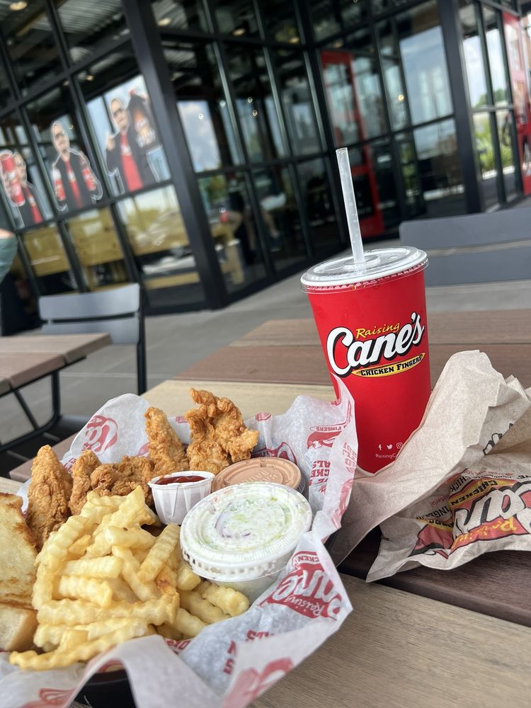 Raising Cane's Chicken Fingers, Carmel | Roadtrippers