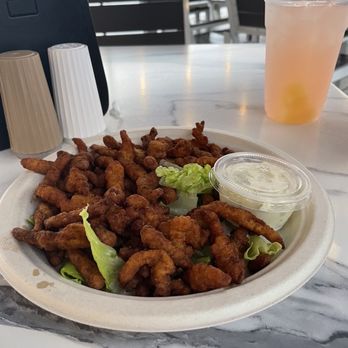 THE CLAM BAR AT BRIDGE MARINE - Updated September 2025 - 72 Photos & 53 ...