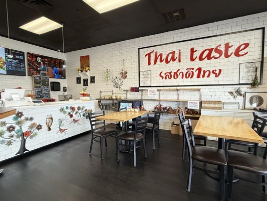 THAI TASTE - Updated December 2025 - 269 Photos & 119 Reviews - 1764 E ...