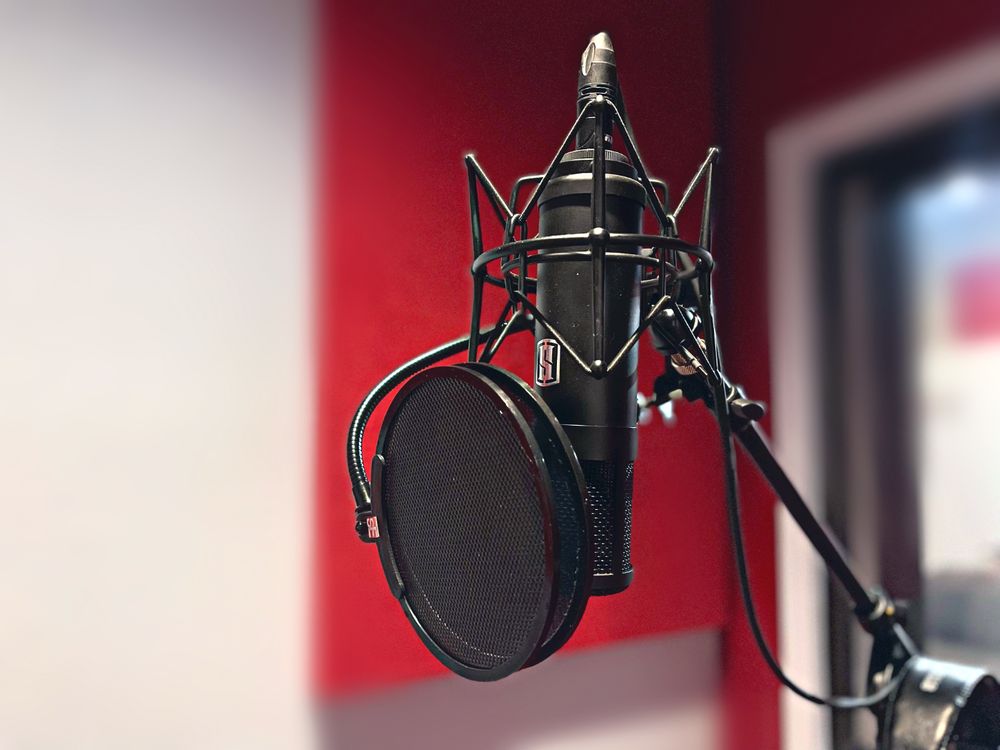 MAD RECORDS - Updated July 2025 - 14 Photos - 1020 E Charleston Blvd ...