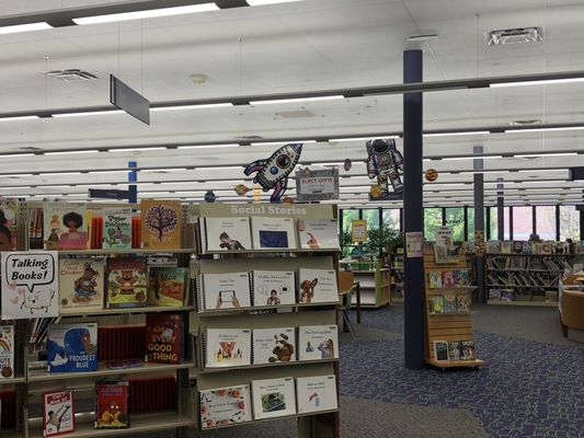 GRAPEVINE PUBLIC LIBRARY - Updated December 2025 - 47 Photos & 24 ...