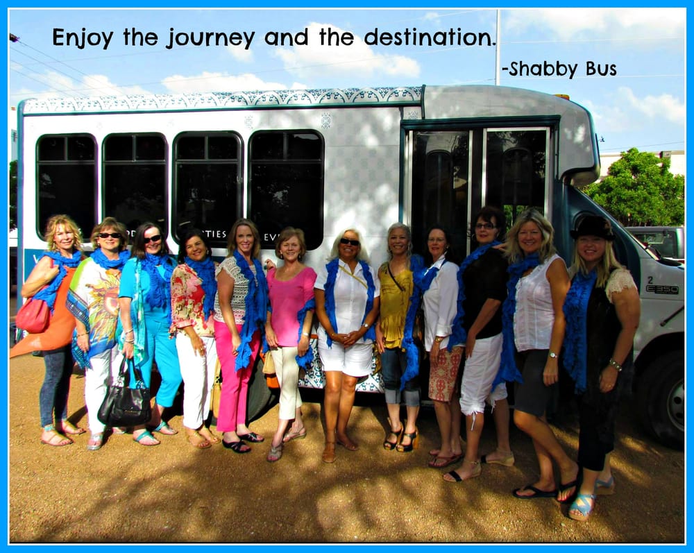 THE SHABBY BUS - Updated October 2025 - 14 Photos - 855 San Antonio St ...