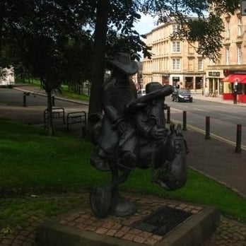 LOBEY DOSSER STATUE - Updated April 2024 - 13 Photos - Woodlands Road ...