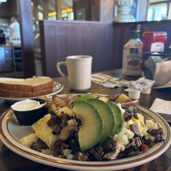 THE FRUIT YARD - Updated December 2024 - 374 Photos & 438 Reviews ...