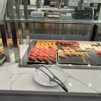 UMI HOTPOT SEAFOOD & SUSHI BUFFET - Updated July 2024 - 131 Photos & 40 ...