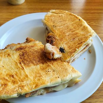 FRAZE’S SCRATCH COOKIN’ - Updated July 2025 - 86 Photos & 65 Reviews ...