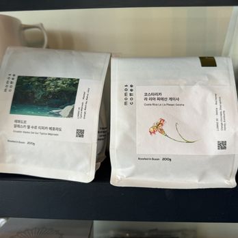 COMET COFFEE & MICROBAKERY - Updated December 2025 - 383 Photos & 408 ...