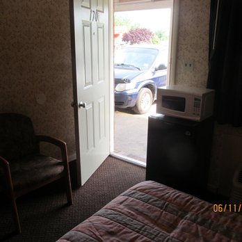 FRIENDSHIP MOTOR INN - Updated August 2025 - 605 S Pennsville Auburn Rd ...