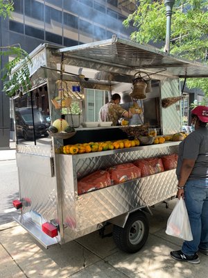 OCTOPUS FALAFEL TRUCK - Updated August 2024 - 659 Photos & 499 Reviews ...