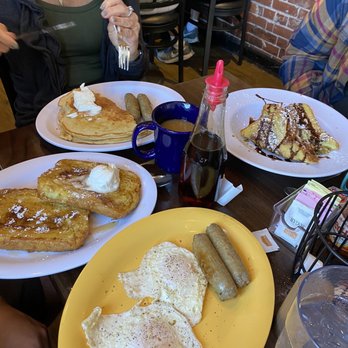 FLIP CAFE - 89 Photos & 116 Reviews - 103 Meadville St, Edinboro ...