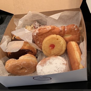 Naa’s Bakery - Takeout & Delivery - 128 Photos & 120 Reviews - Bakeries ...