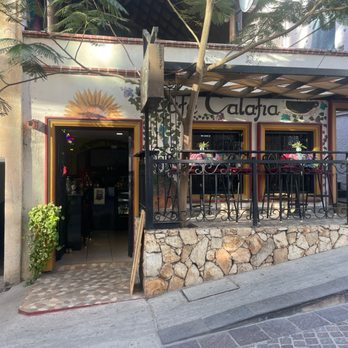 CAFE CALAFIA - Updated July 2024 - 109 Photos & 104 Reviews - Col ...