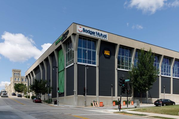 BADGER MUTUAL INSURANCE - Updated January 2026 - 18 Reviews - 1134 N ...