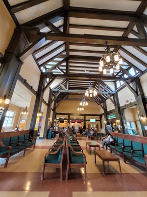 JASPER VIA TRAIN STATION - Updated July 2024 - 12 Photos - 607 ...