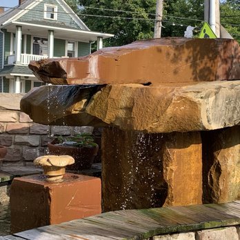 STONE MAD PUB - Updated November 2025 - 191 Photos & 238 Reviews - 1306 ...