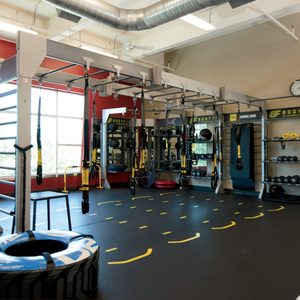 CRUNCH FITNESS - FOLSOM - 36 Photos & 54 Reviews - 1010 East Bidwell St ...