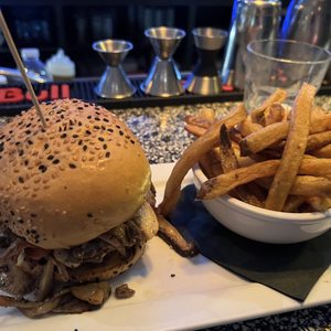 BURGER BAR CRESCENT - 823 Photos & 535 Reviews - 1465 Rue Crescent ...