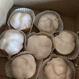 B & W BAKERY - 264 Photos & 288 Reviews - 614 Main St, Hackensack, NJ ...