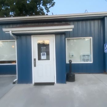 LAKERS LANDING - Updated November 2025 - 52 Photos - 7610 S Lake St ...