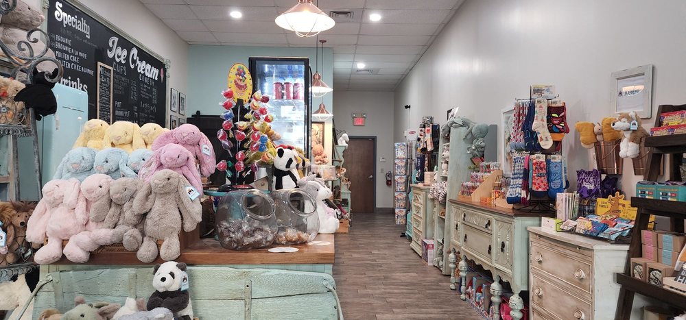 DELECTABLE DELIGHTS - 63 Photos & 44 Reviews - 16541 Pointe Village Dr ...