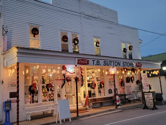 SUTTON GENERAL STORE - 27 Photos - 169 Clover St, Granville, TN - Yelp