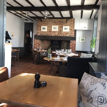 THE MISTLEY THORN - Updated December 2024 - High Street, Manningtree ...