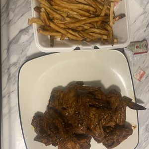 WINGSTOP - Updated July 2025 - 18 Photos & 18 Reviews - 2305 Delaware ...