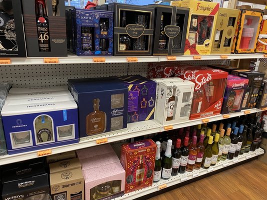 MARKETVIEW LIQUOR - Updated November 2024 - 117 Photos & 75 Reviews ...