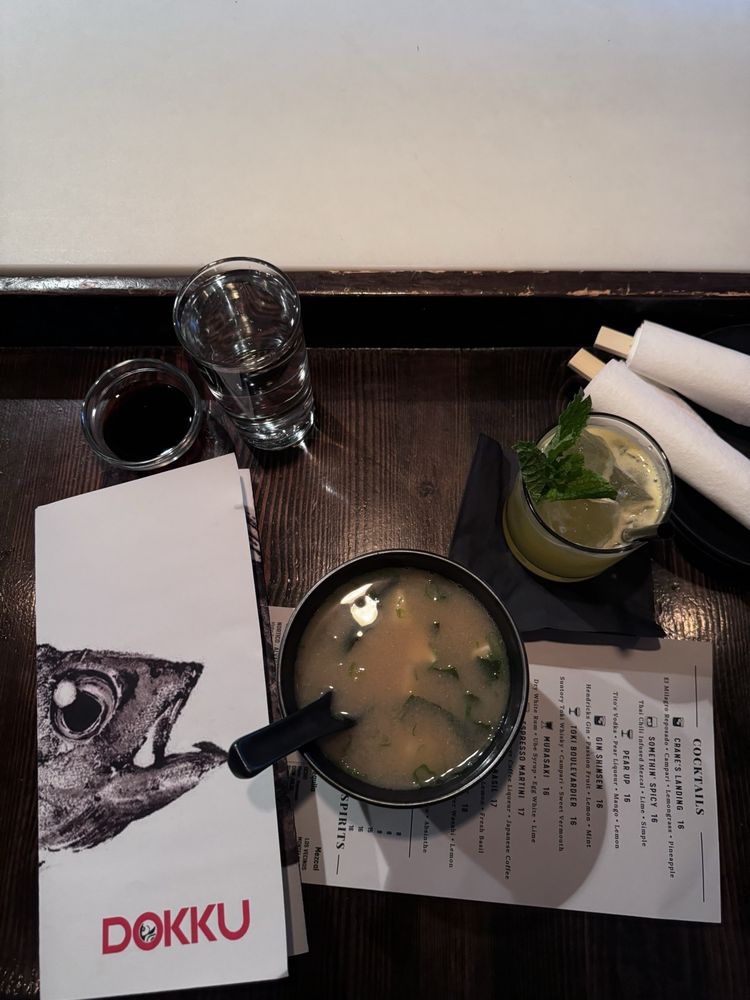 BOOZE BOX - Updated July 2025 - 261 Photos & 204 Reviews - 823 W ...