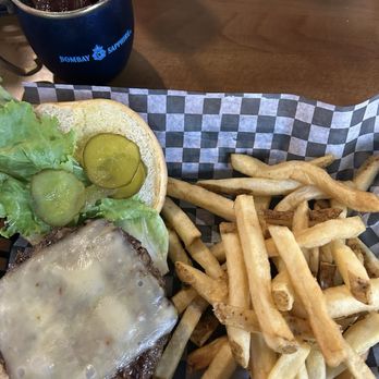 BRIX TAPHOUSE - Updated December 2025 - 335 Photos & 195 Reviews - 300 ...
