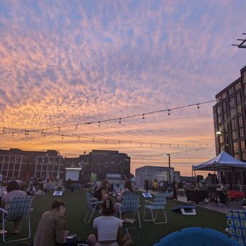 HI-LAWN - Updated August 2024 - 164 Photos & 62 Reviews - 1309 5th St ...