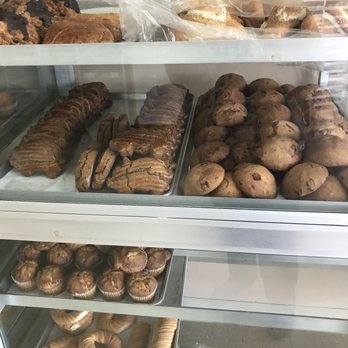 ESTRELLA BAKERY - Updated October 2025 - 36 Photos & 36 Reviews - 1079 ...