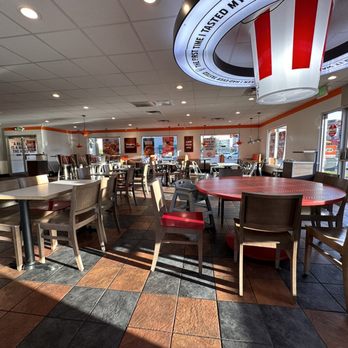 KFC - Updated July 2025 - 18 Photos & 62 Reviews - 302 S Colorado Blvd ...