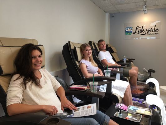 LAKESIDE NAILS AND SPA - Updated August 2024 - 63 Photos & 70 Reviews ...
