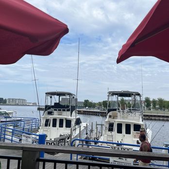 PARKER JOHN’S BBQ & PIZZA - SHEBOYGAN - Updated December 2025 - 181 ...