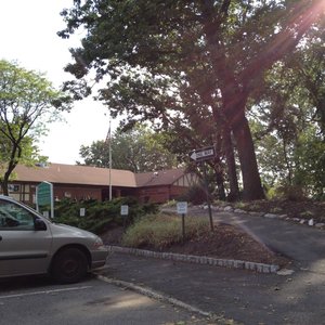 WEEQUAHIC PARK GOLF COURSE - 11 Reviews - 1 Thomas Carmichael Dr ...