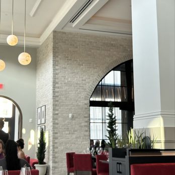 AMORE - Updated October 2025 - 51 Photos & 38 Reviews - 239 Pearl St ...