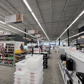 STAPLES - Updated December 2025 - 49 Photos & 50 Reviews - 163 Highland ...