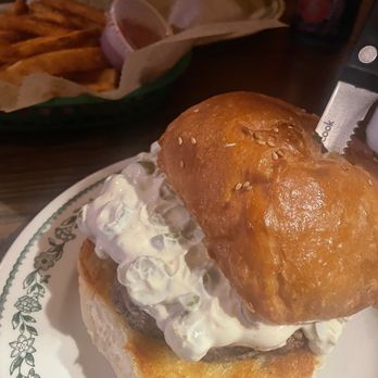 SOUTH RILEY TAVERN - Updated May 2025 - 41 Photos & 48 Reviews - 10777 ...