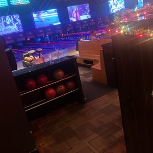 KINGS DINING & ENTERTAINMENT - ROSEMONT - 633 Photos & 856 Reviews ...