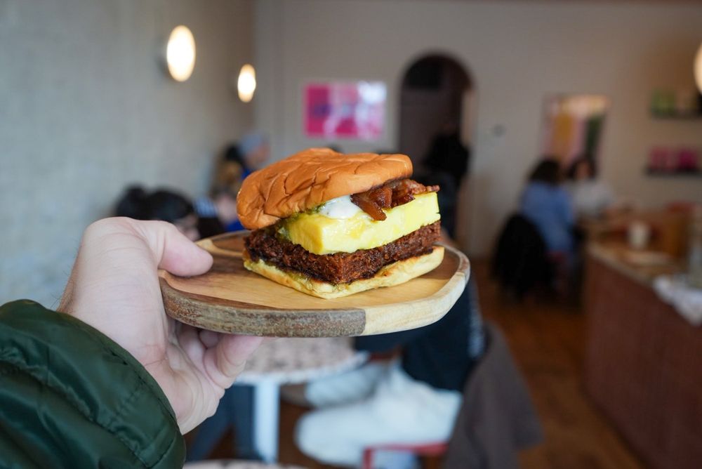 ALLEZ CAFE - Updated August 2025 - 307 Photos & 141 Reviews - 2239 N ...