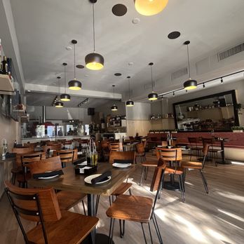 PICCOLA PIZZERIA - Updated August 2025 - 56 Photos & 45 Reviews - 2305 ...