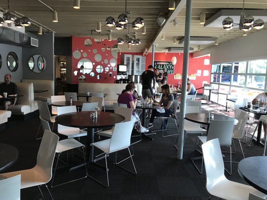 GALAXY CAFE - 179 Photos & 404 Reviews - American (Traditional) - 1000 ...