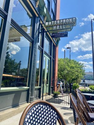 AVENUE EATS - Updated March 2026 - 124 Photos & 258 Reviews - 1230 ...