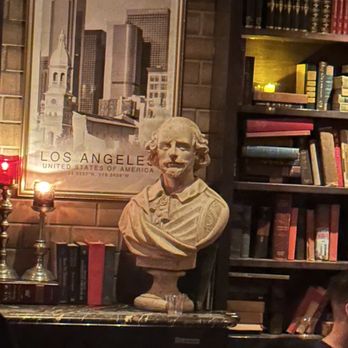 LIBRARY BAR - Updated June 2024 - 930 Photos & 1873 Reviews - 630 W 6th ...