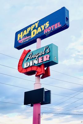 ANGEL’S DINER - Updated November 2024 - 183 Photos & 233 Reviews - 1402 ...