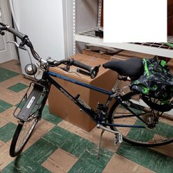 Merv's bike shop store