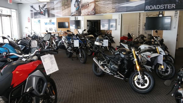 GREATER BOSTON MOTORSPORTS - Updated October 2025 - 28 Photos & 129 ...